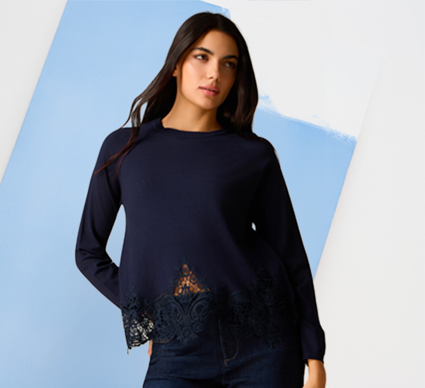 T-shirt en coton avec cristaux et volants